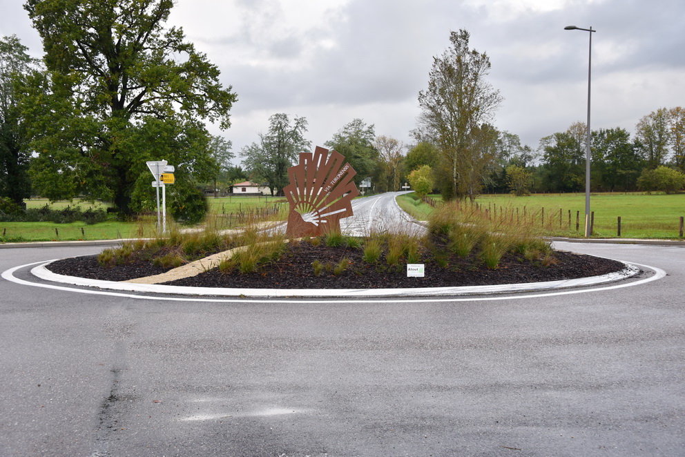 Création d'un rond point - Atout Vert